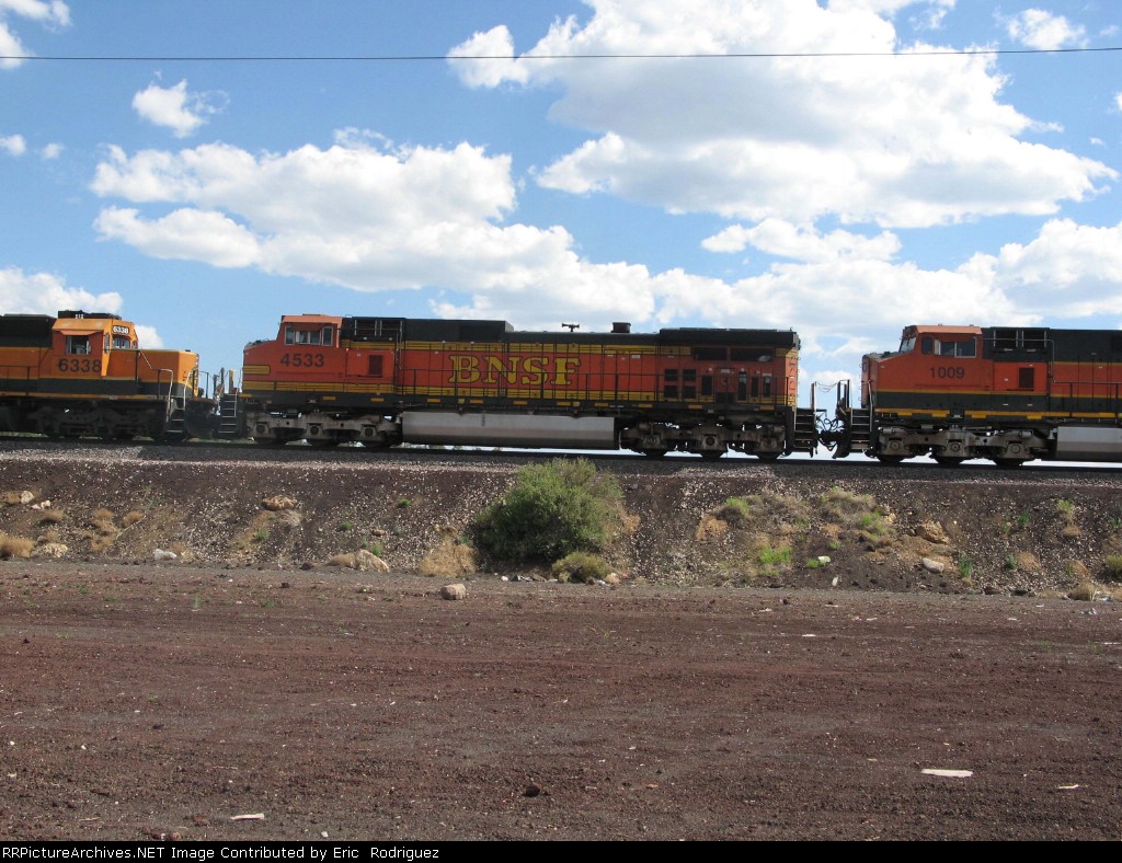 BNSF 4533